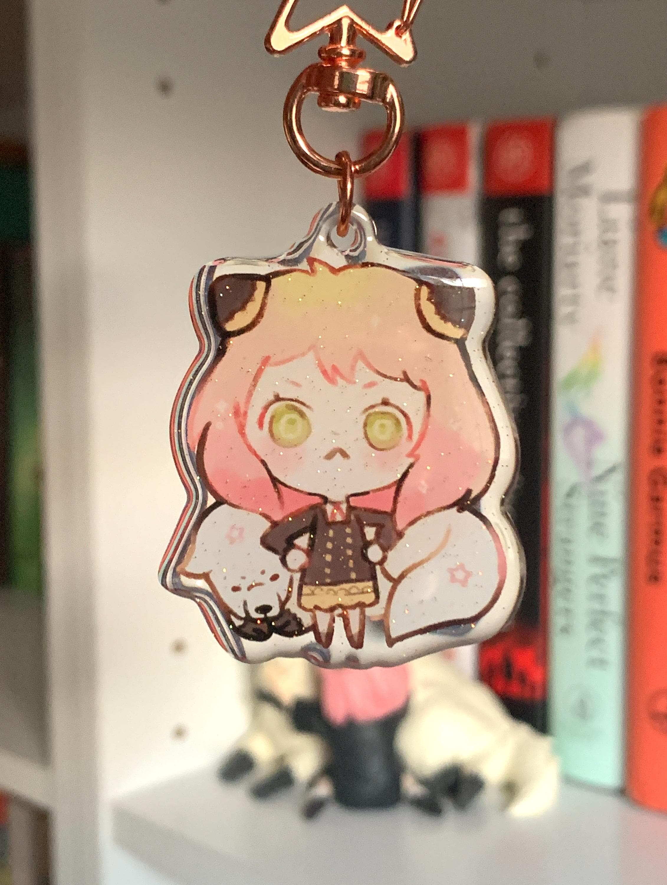 Glitter Anya Forger Keychain: Spy X Family Charm, Rose Gold Star Clasp ...