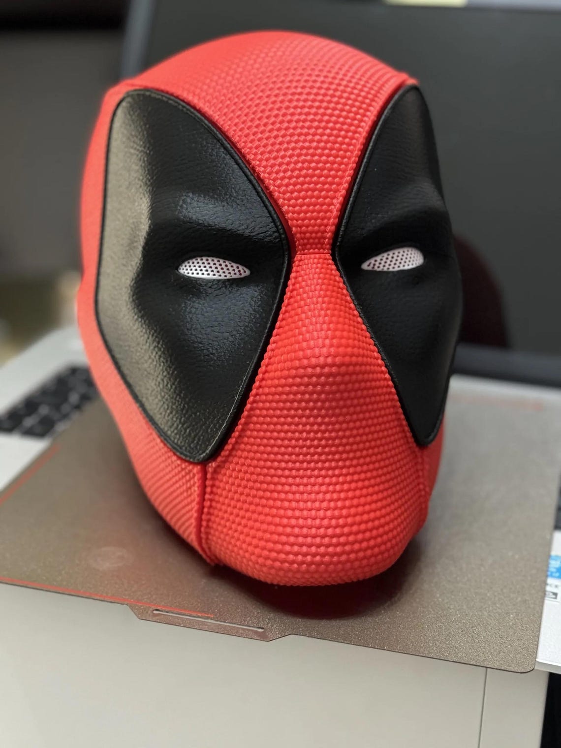 Deadpool Helmet 1st Movie. 3d Printed. Magnetized Panels. - Etsy