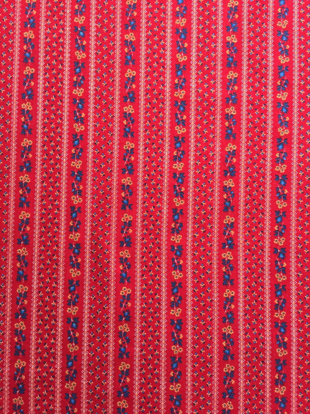 1/2 Yard Red Stripe Calico Joan Kessler Concord Fabrics - Etsy
