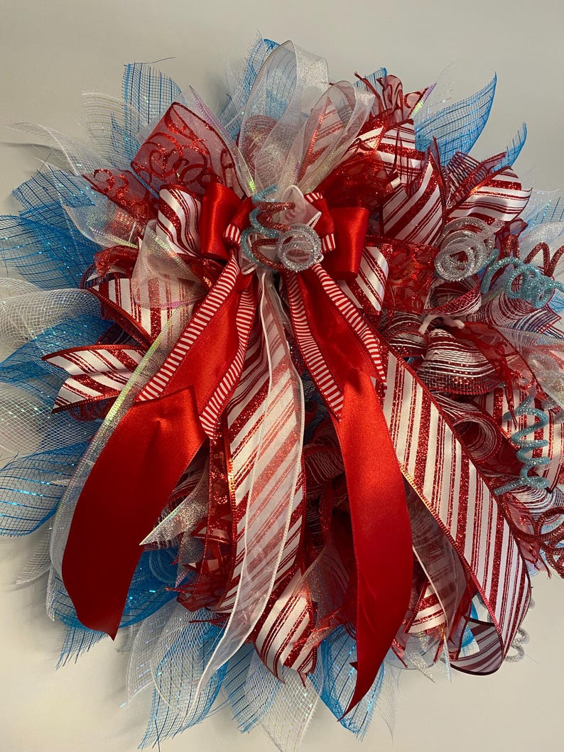 Candy Cane Icicle Wreath - Etsy