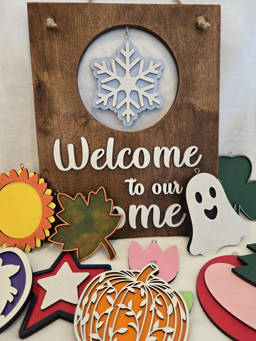 Interchangeable Welcome Sign: Seasonal Door Hanger With 11 Inserts - Etsy