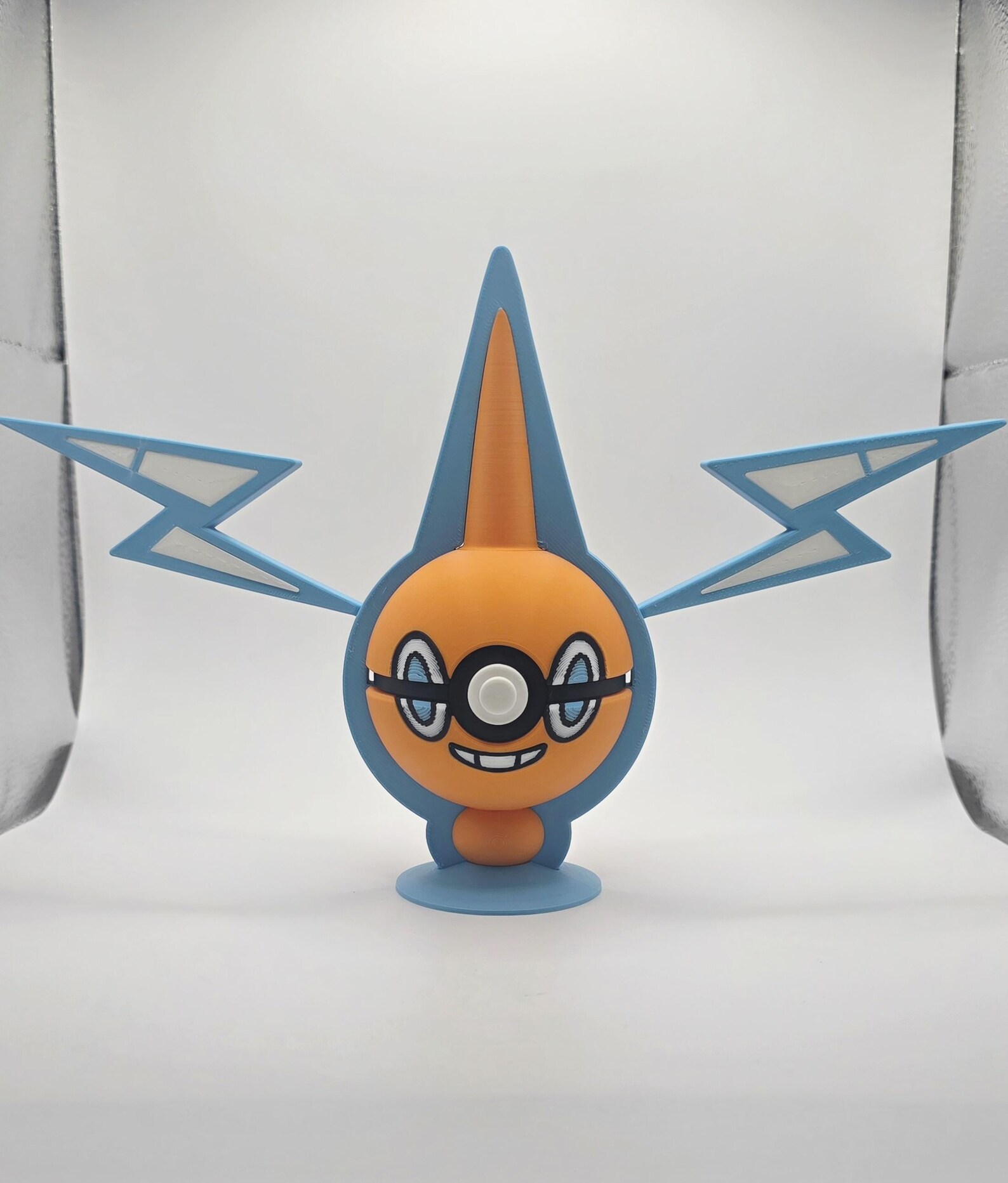 3D Printed Electric Spirit Creature Ball Display – Lightning Energy ...