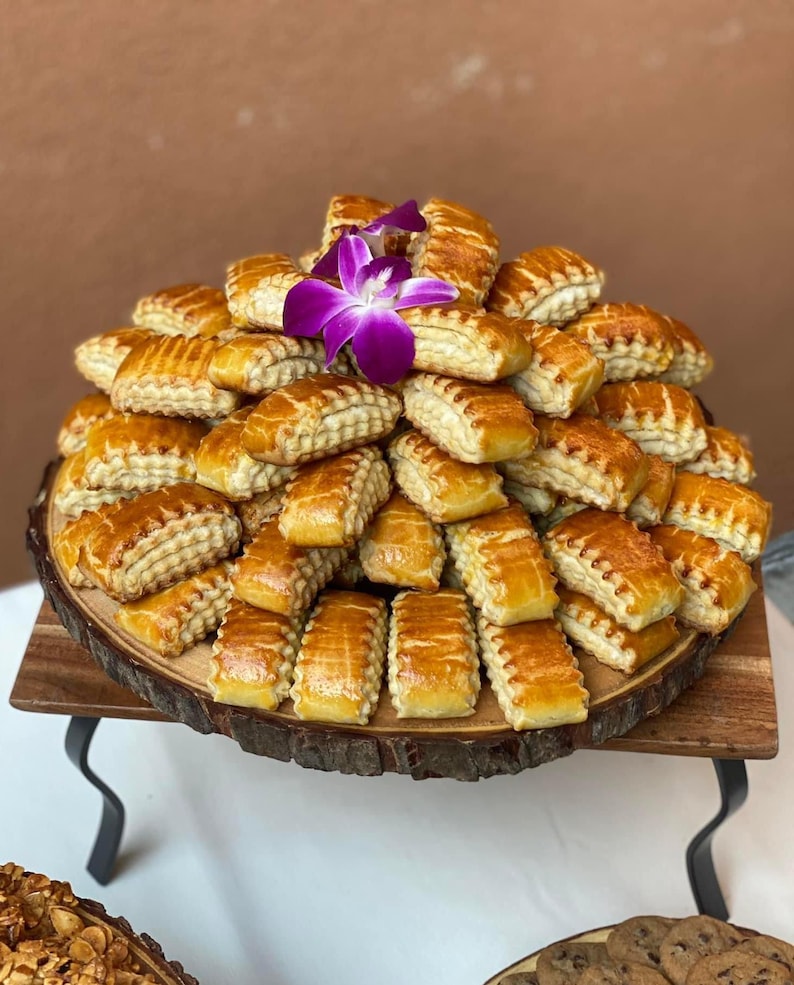 Nazook | Armenian Gata | Assyrian Nazook | Middle Eastern Baked Good ...