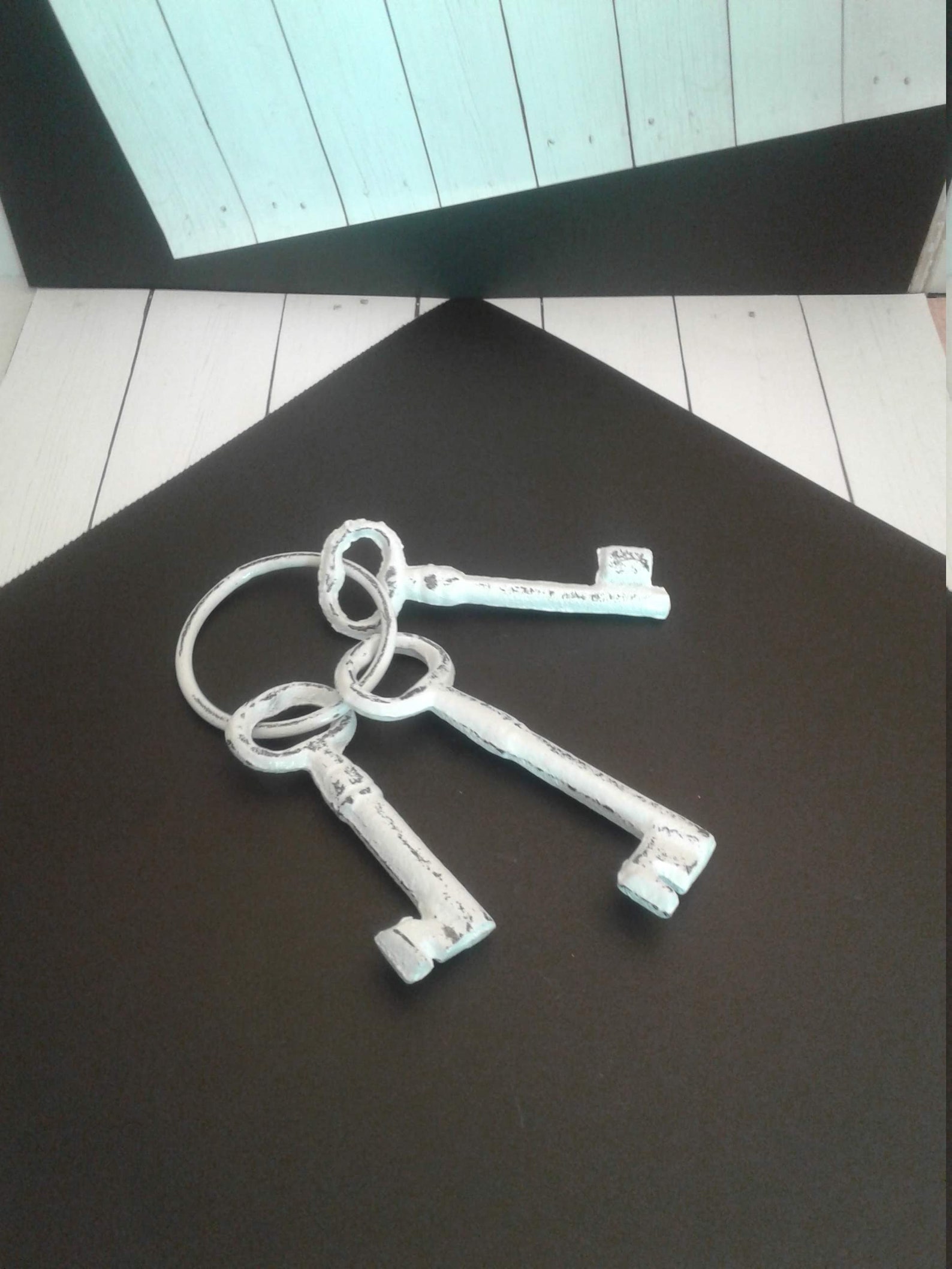 Jailer Keys on Ring 3 Faux Jailer Keys on a Ring Shabby Chic - Etsy