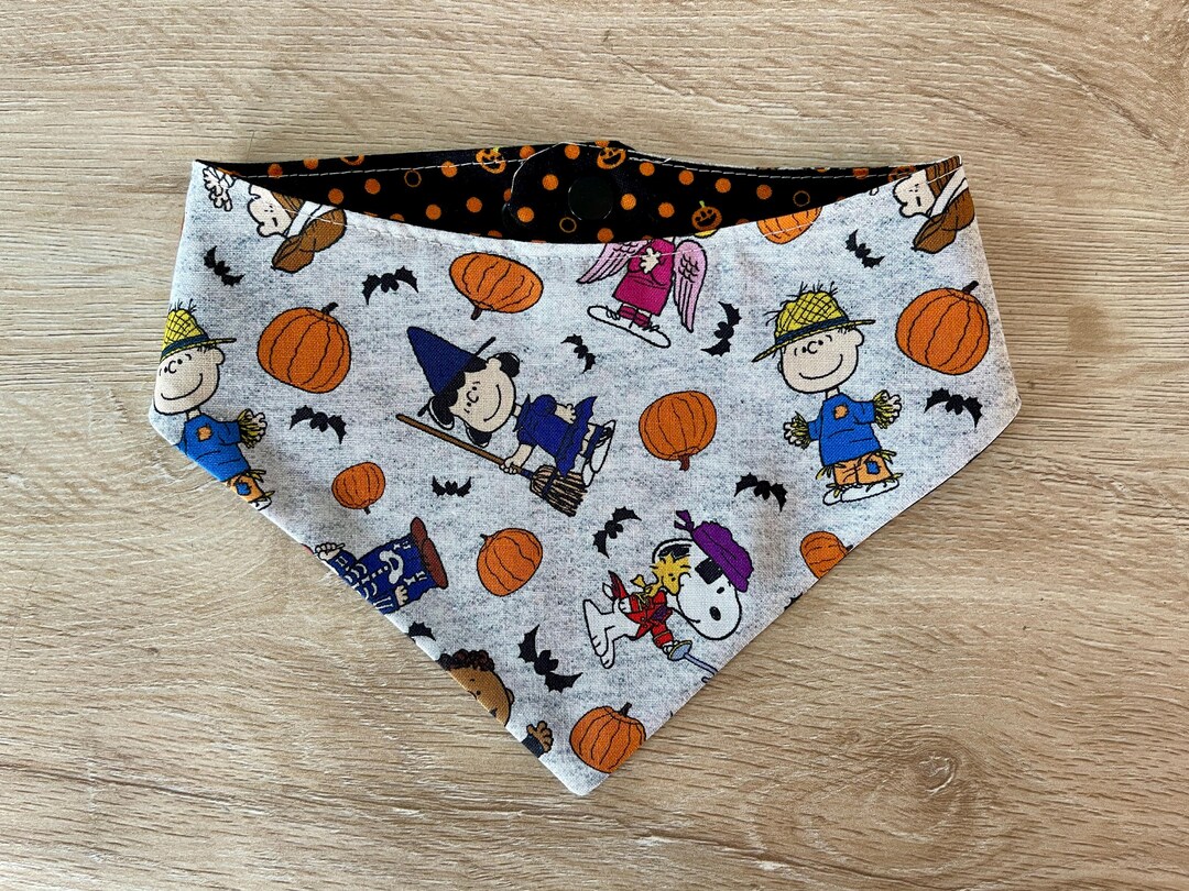 Peanuts Gang Snoopy Dog Bandana, Double-sided Cartoon Puppy Scarf, Snap ...