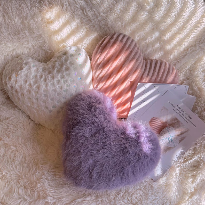 Digital Instructions and Sewing Patterns DIY Fabric Heart Pillow ...