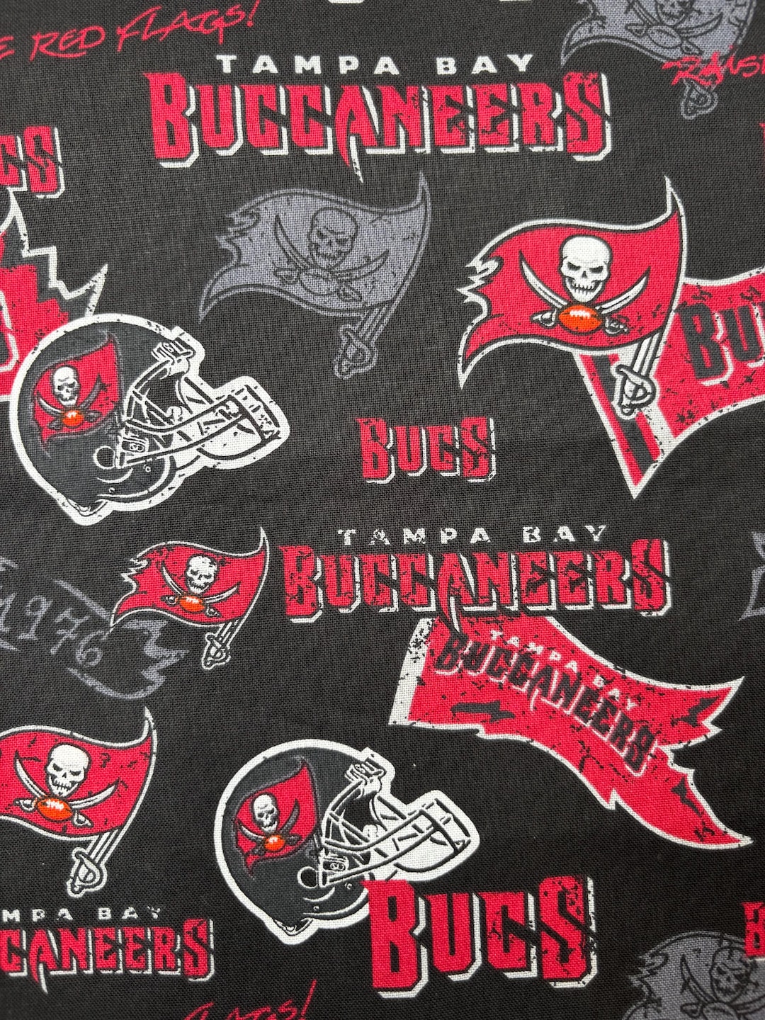 Tampa Bay Buccaneers Cotton Fabric Fat Quarter Plus NEW Buccaneers NFL ...