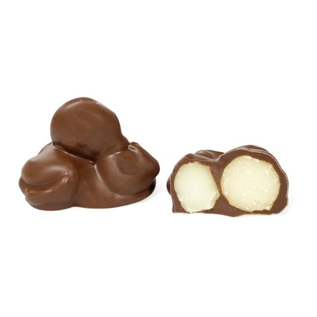 Milk Chocolate Macadamia Nut Cluster (1 LB) - Etsy