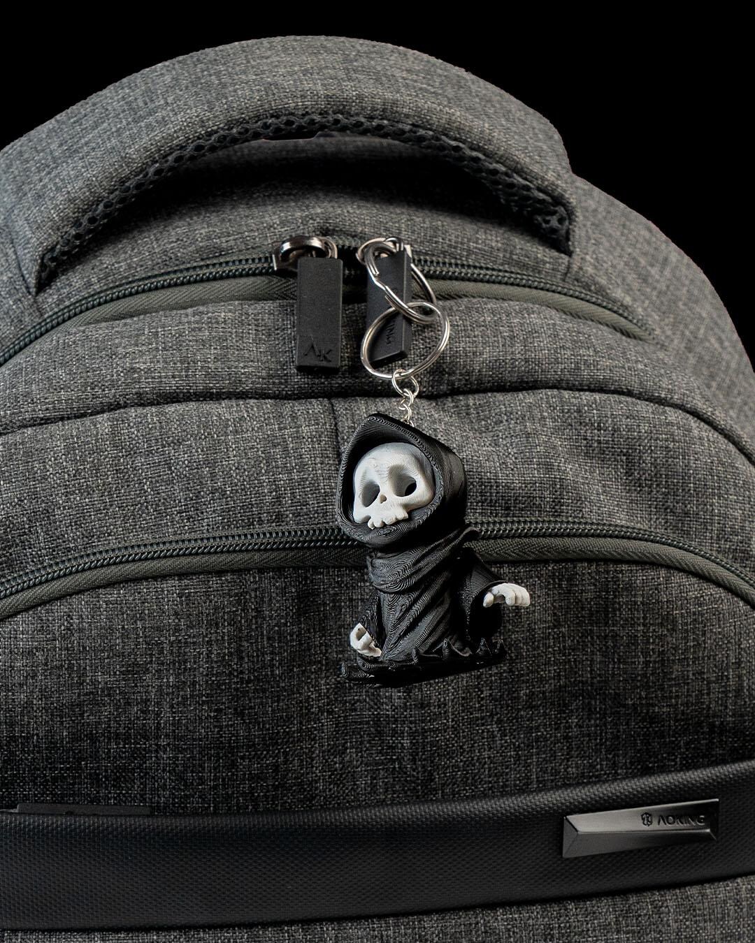 3D Printed Customizable Grim Reaper Keychain Articulated Spooky Bag ...