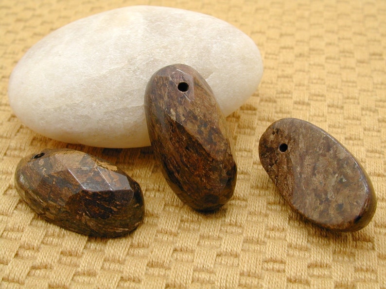 Submetallic Luster Bronzite 28mm Faceted Cabochon Beads 3 Pcs - Etsy