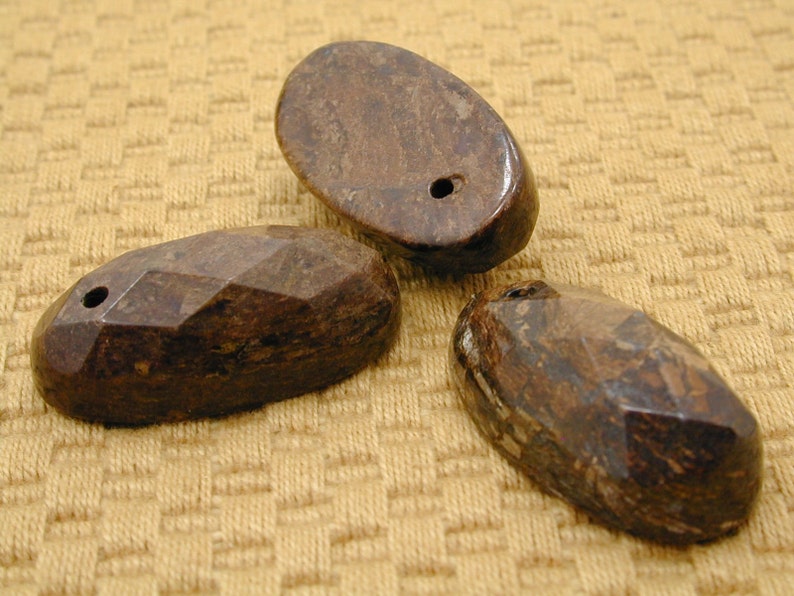 Submetallic Luster Bronzite 28mm Faceted Cabochon Beads 3 Pcs - Etsy