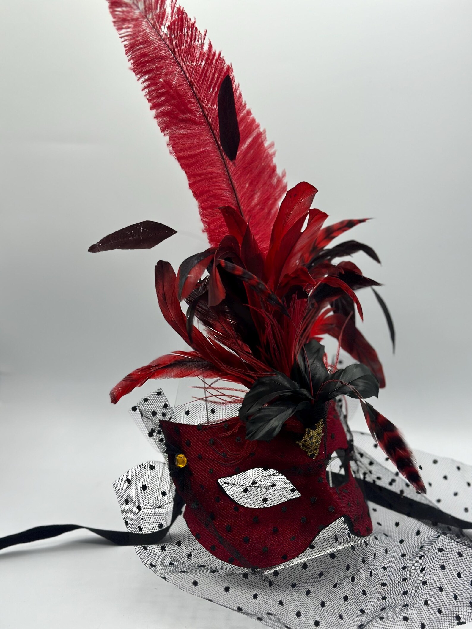 Red Velvet Venetian Mask With Black Mesh : Feather Masquerade Ball ...