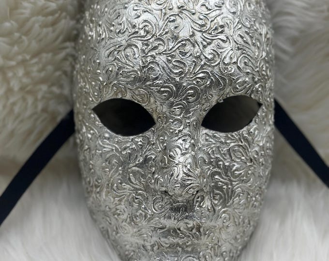 MR HELL (Resin Full-Face Venetian Mask) - Etsy México