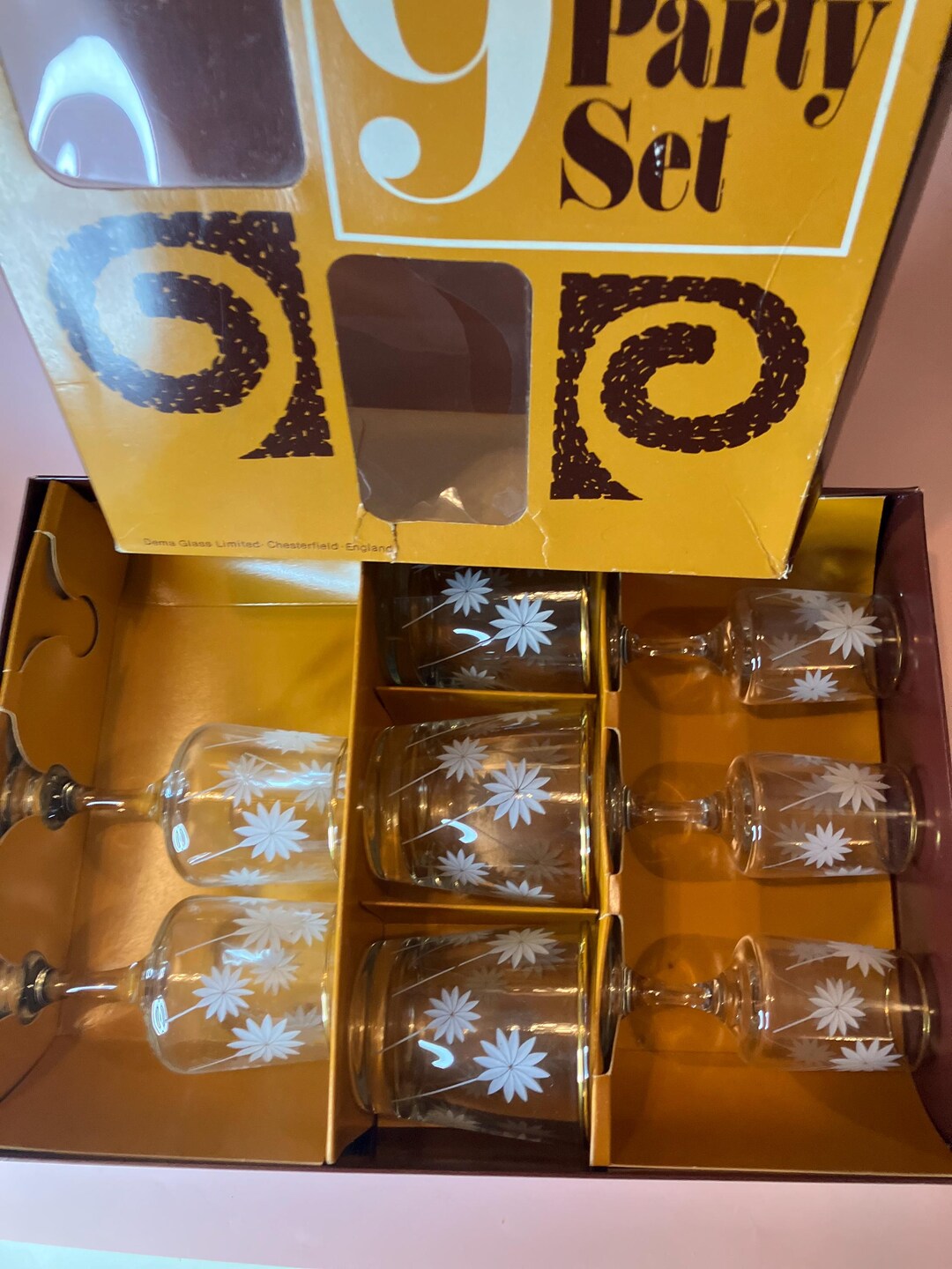 Vintage Dema Boxed 8 (one Glass Missing) Piece Party Set, Daisy Design ...