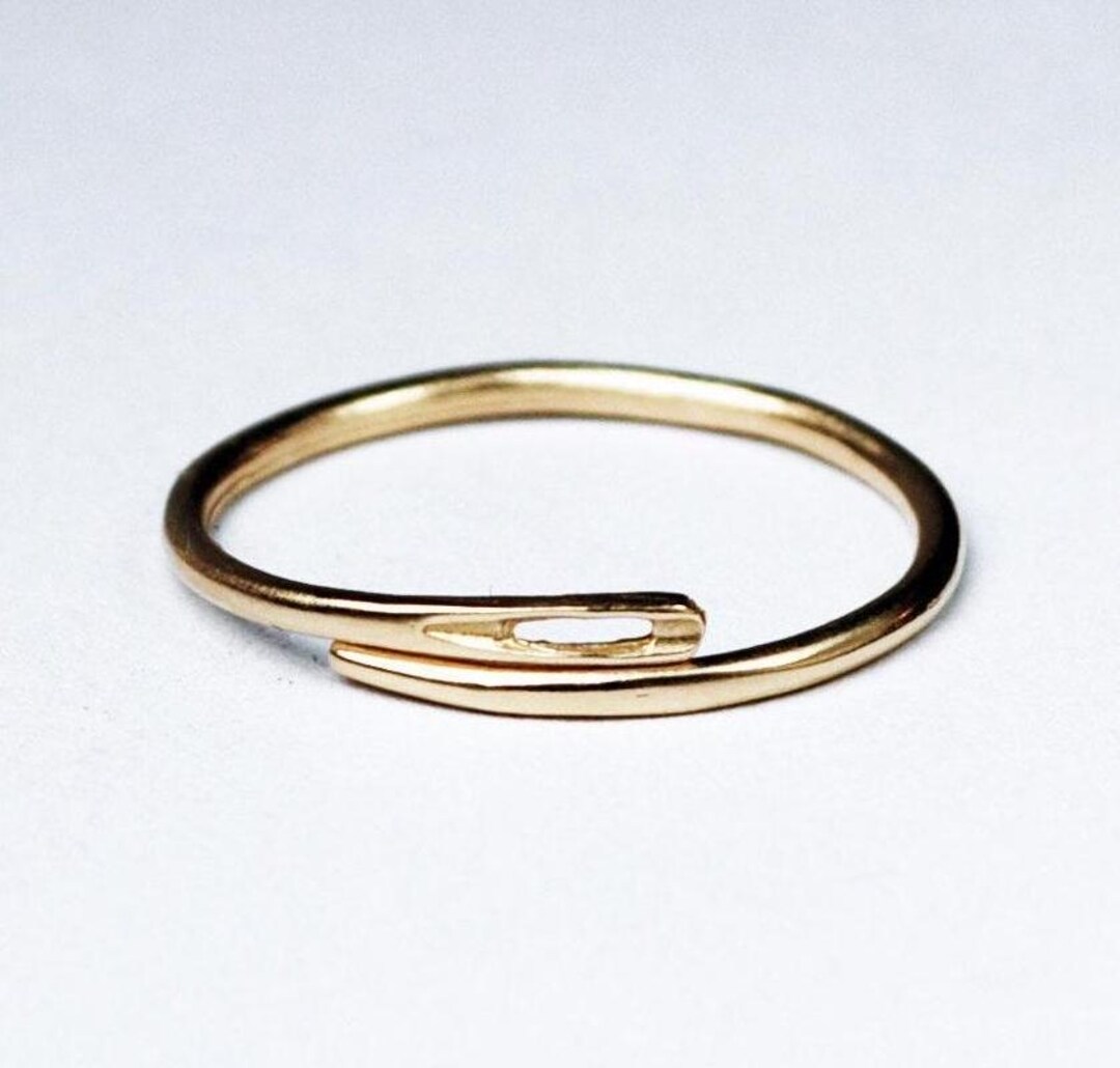 Thin Solid Gold Sewing Needle Ring - Etsy