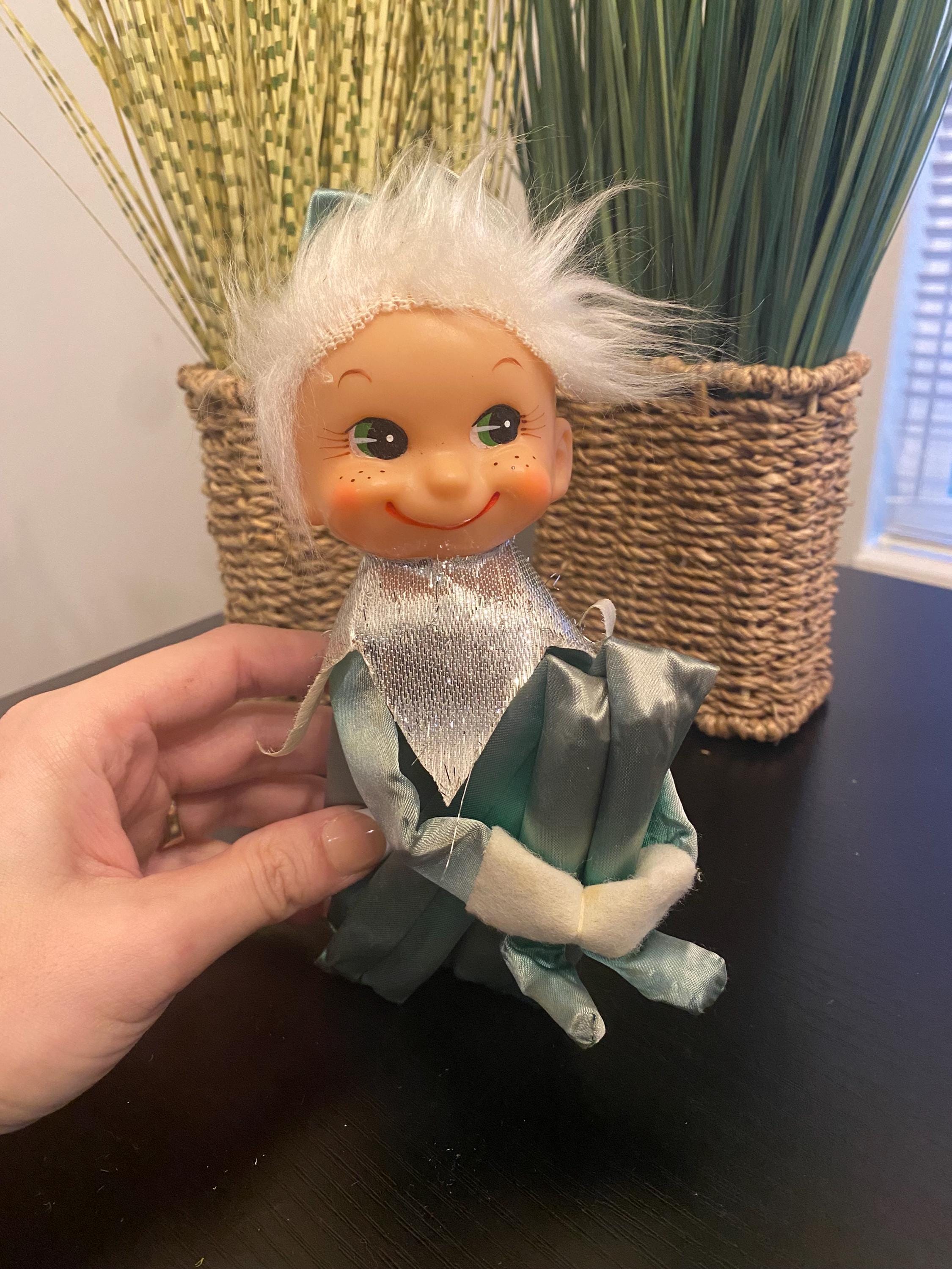 Rare Pixie Knee Hugging Elf - Etsy