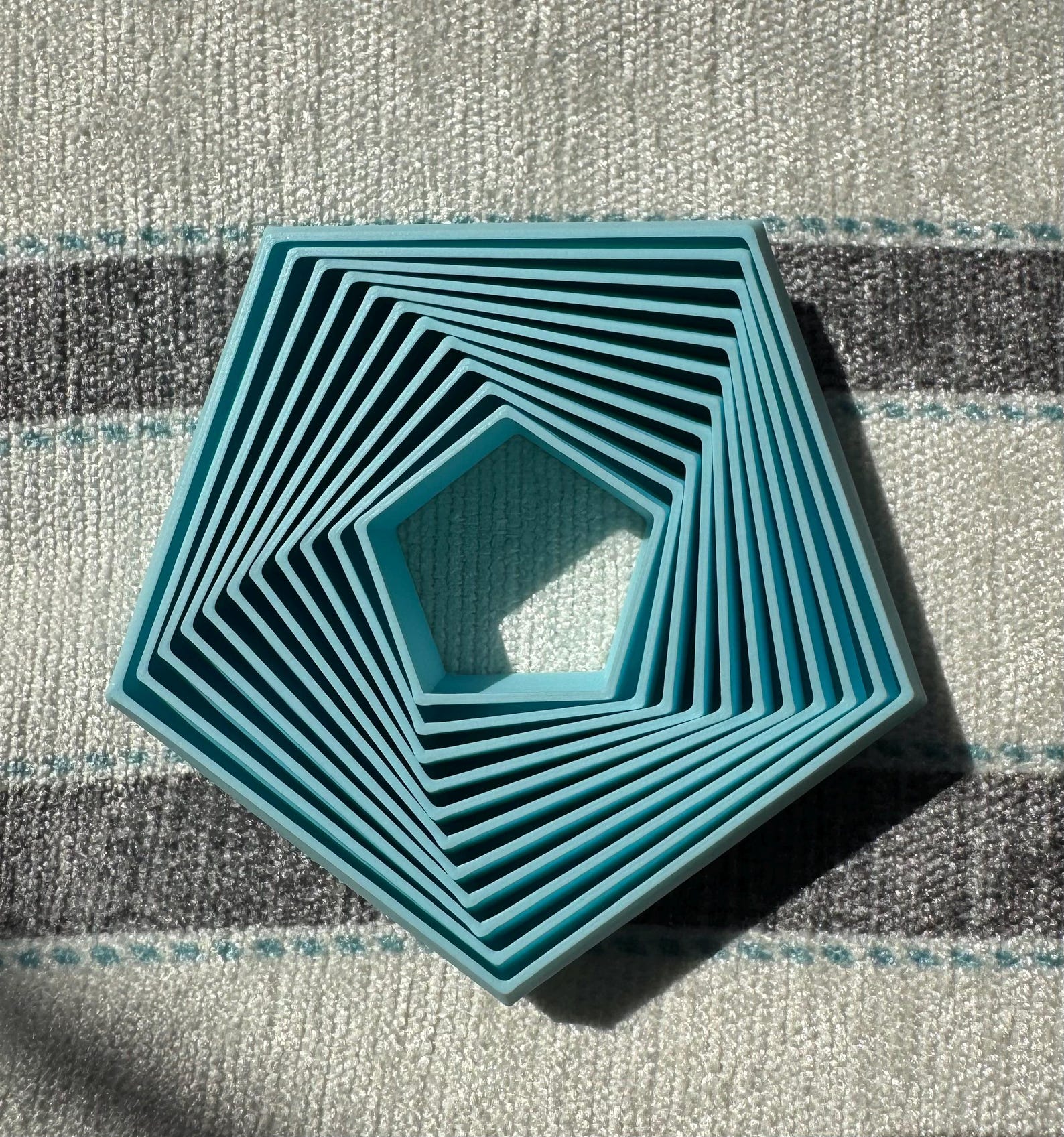 Interlocking Pentagon Fidget - Etsy