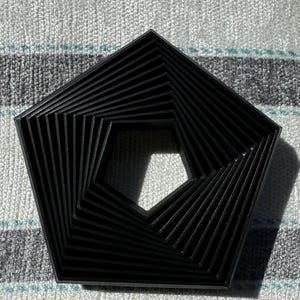Interlocking Pentagon Fidget - Etsy