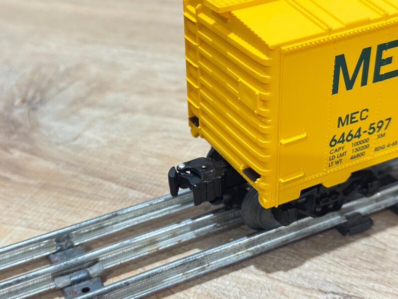 Lionel 6-29203 Escala O 6464-597 Vagón de carga central de Maine con ...