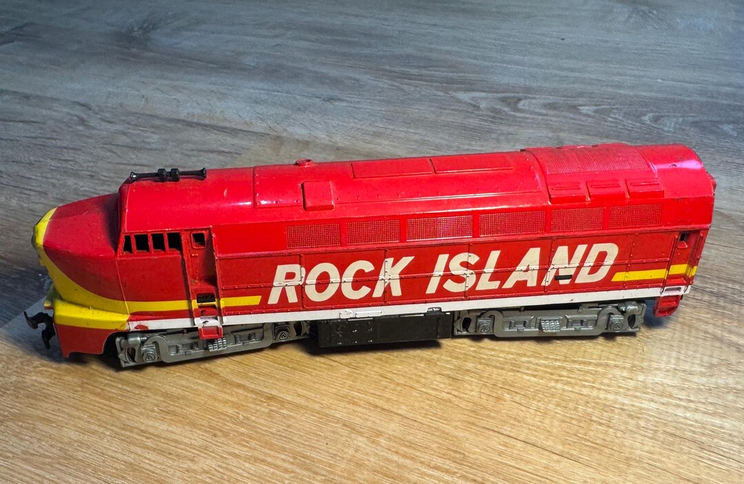 Vintage Tyco HO Rock Island Baldwin Sharknose Powered Diesel Locomotive ...