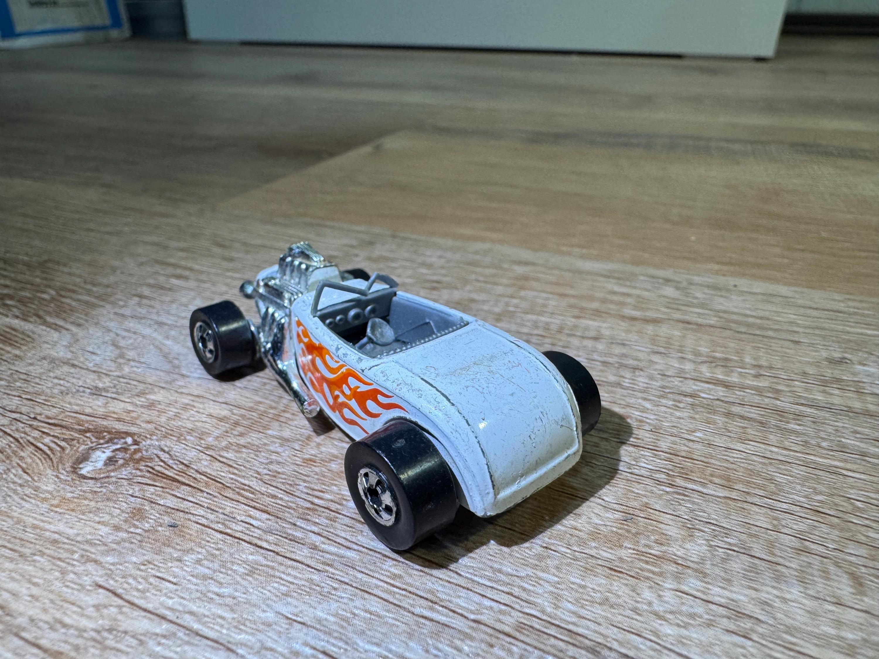 Vintage 1975 Hot Wheels Ford Roadster- Hot Wheels Roadster White With ...