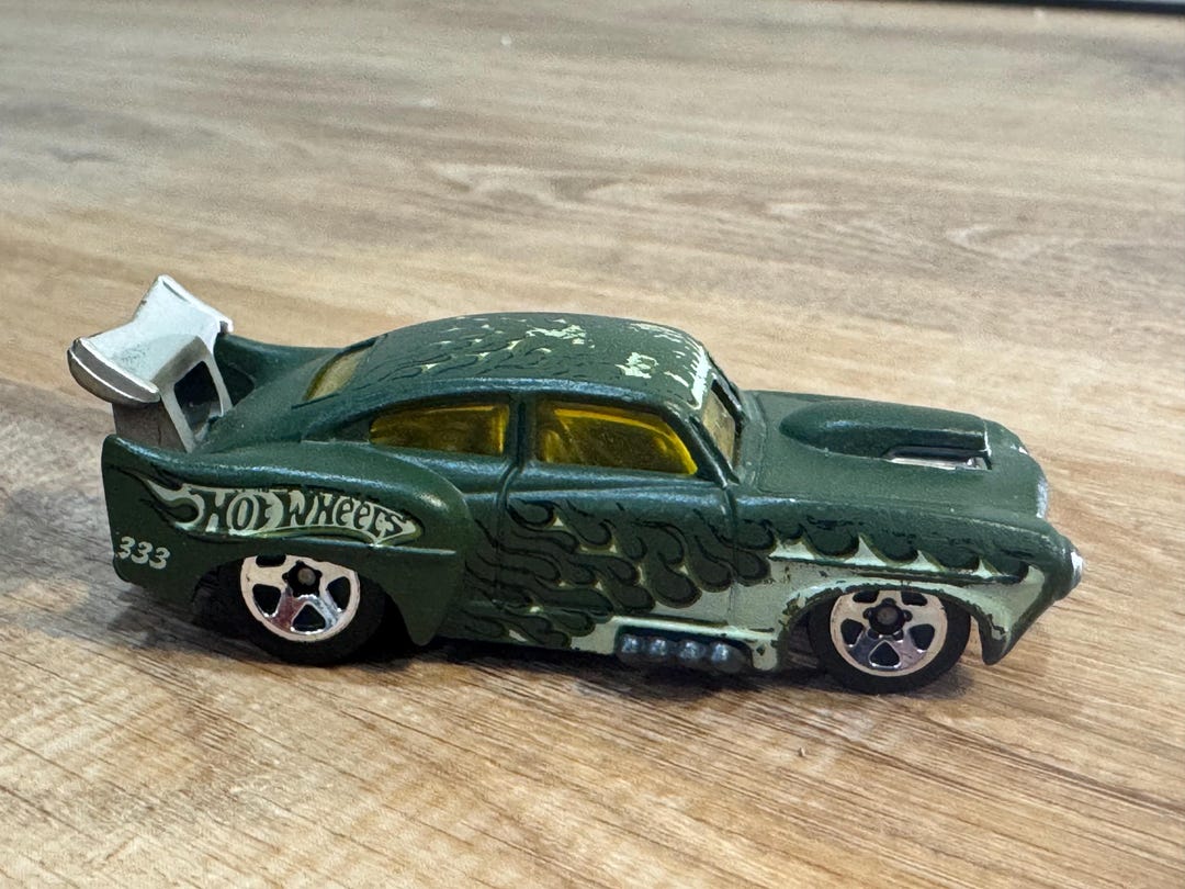 Vintage 2001 Hot Wheels JADED Diecast Toy Car Mattel 2001 Series- Very ...