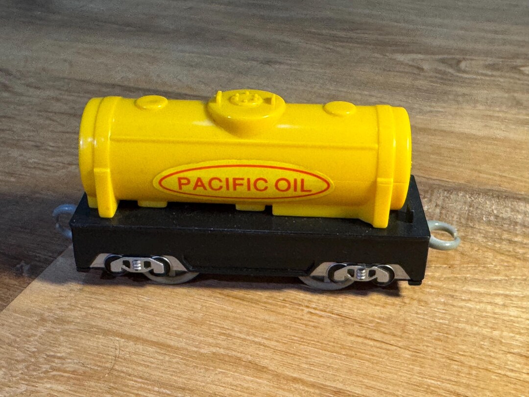 Vintage Trackmaster Thomas & Friends Pacific Oil Tanker- Excellent ...