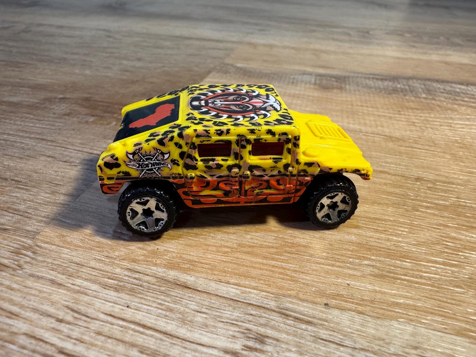 Vintage 2004 Hot Wheels Humvee- Hot Wheels AM General Corp Yellow ...