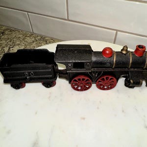Great Shape Vintage Cast-iron Toy Train Steam Locomotive Engine ...