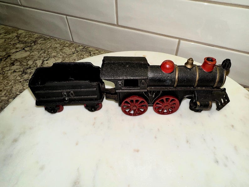 Great Shape Vintage Cast-iron Toy Train Steam Locomotive Engine ...