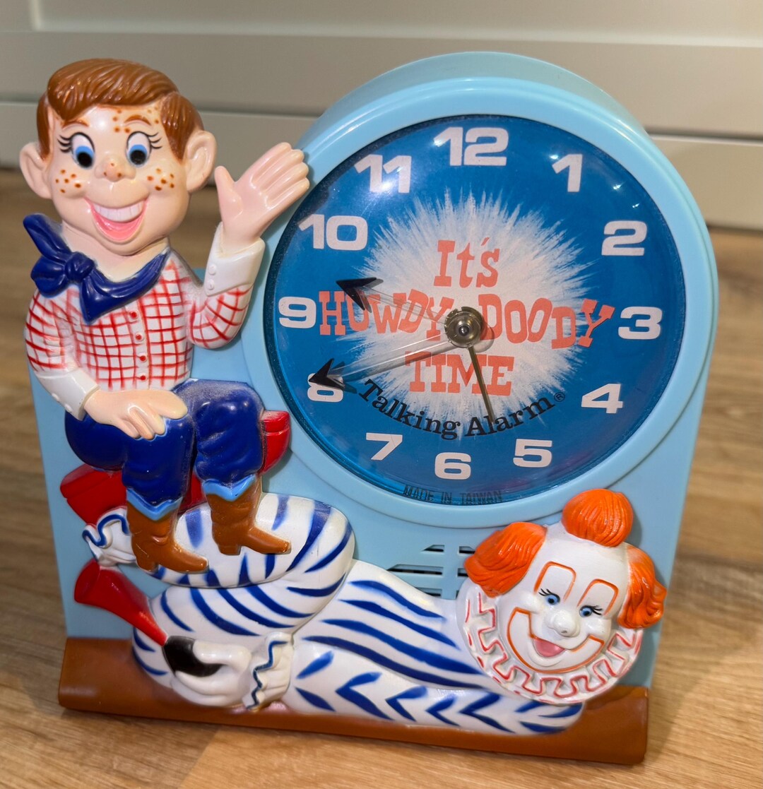 Vintage 1974 Howdy Doody Talking Alarm Clock- Janex Howdy Doody Talking ...