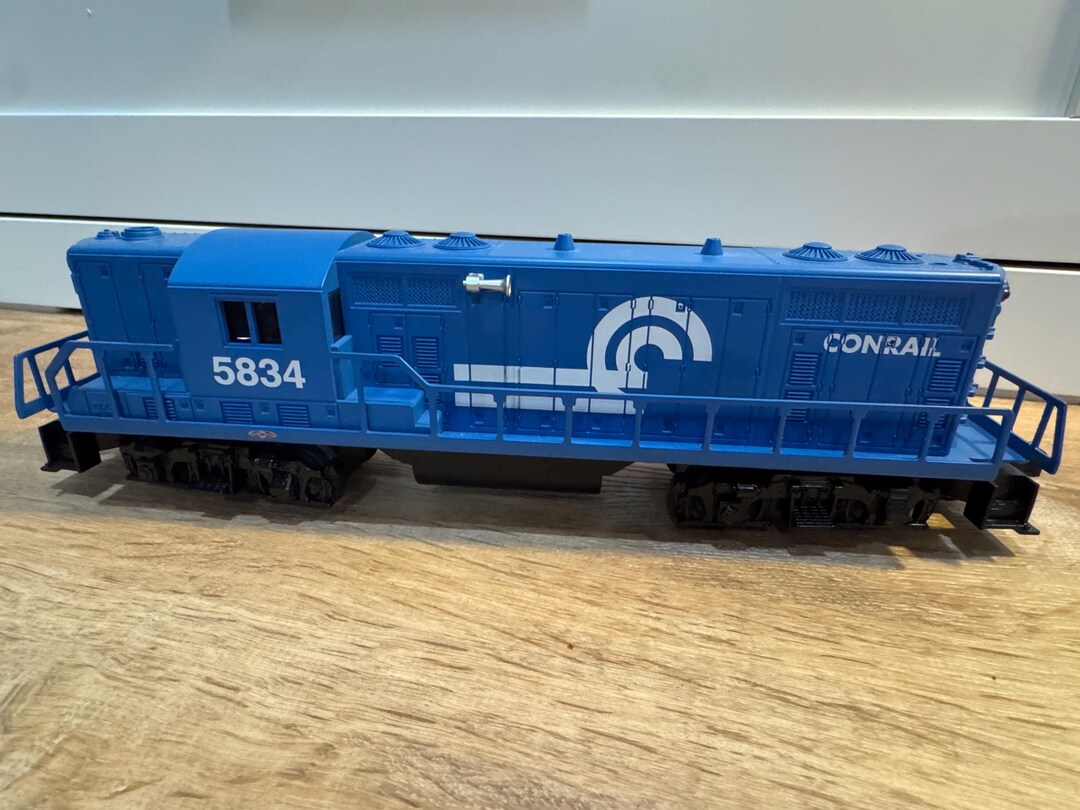 Vintage Williams Trains O Gauge GP7-109 Lead Engine Conrail # 5834 Like ...