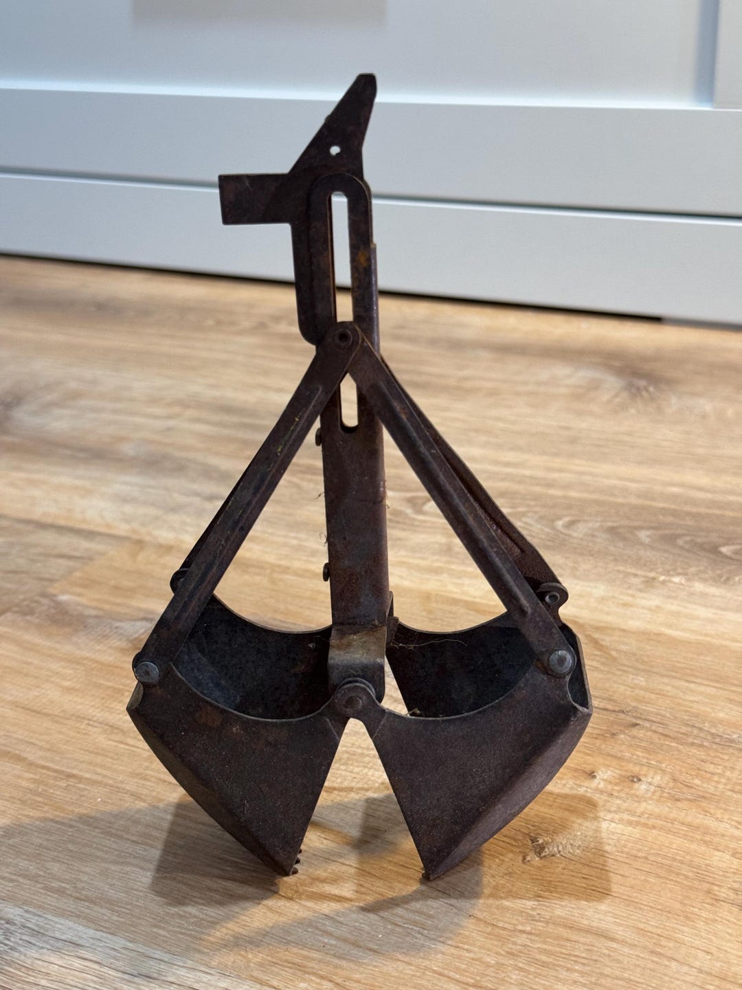 Vintage 1950’s NYLINT Clam Shell Shovel Bucket Michigan Toy Crane Metal ...