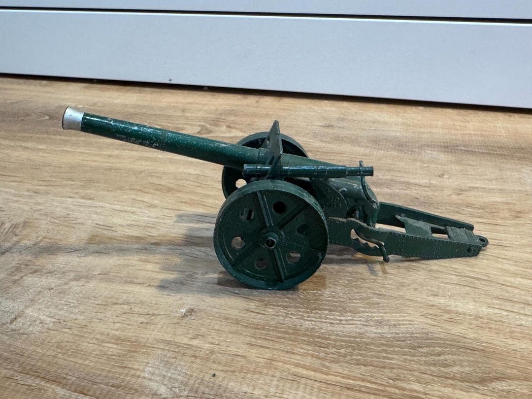 Vintage 8” Cannon- Made in England- Patent 34218/30- Britains LTD- Very ...