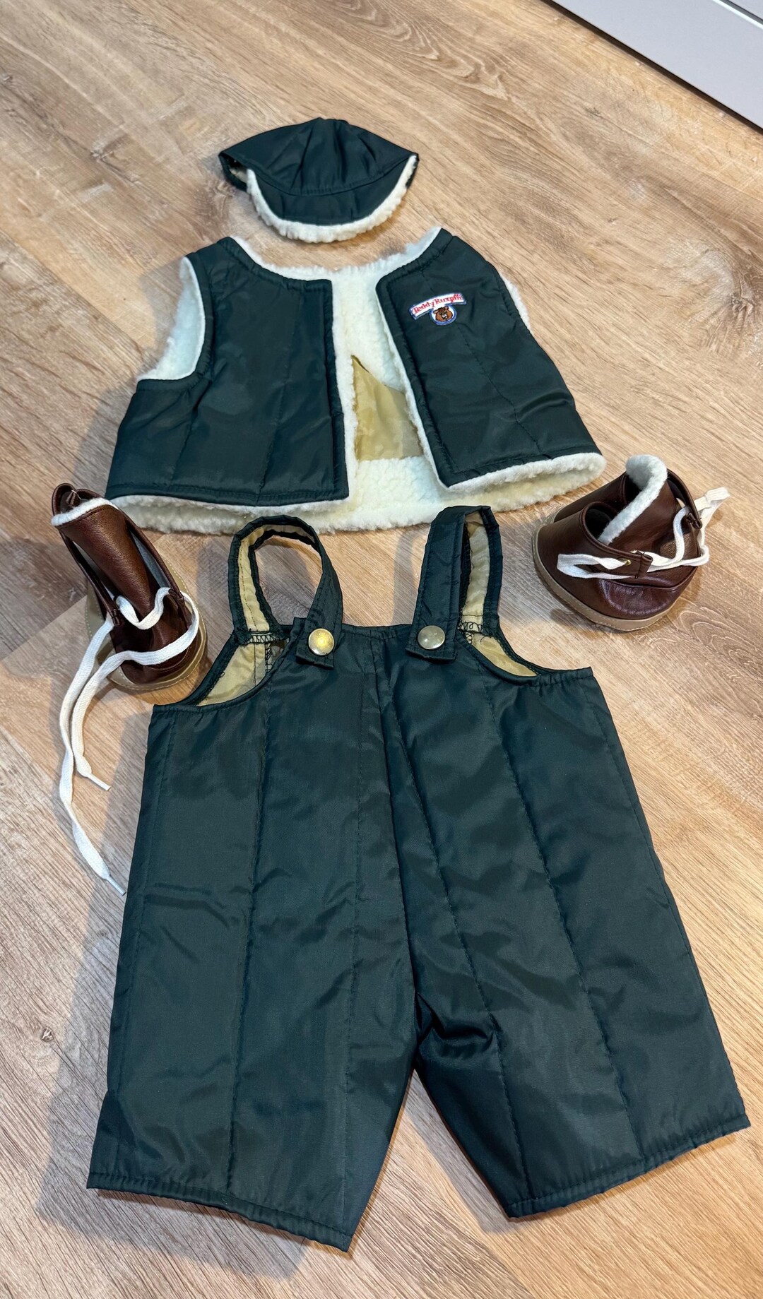 Vintage 1985 Worlds of Wonder Teddy Ruxpin Hiking Adventure Outfit With ...