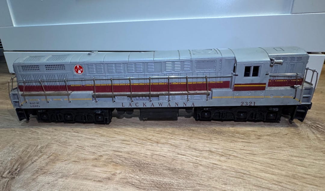Vintage Lionel 2321 Lackawanna FM Trainmaster Diesel Engine (1954–56 ...