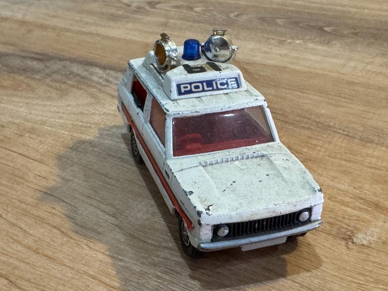 Corgi Toys #367 Vigilant Range Rover Whizzwheels - 1970s Vintage ...