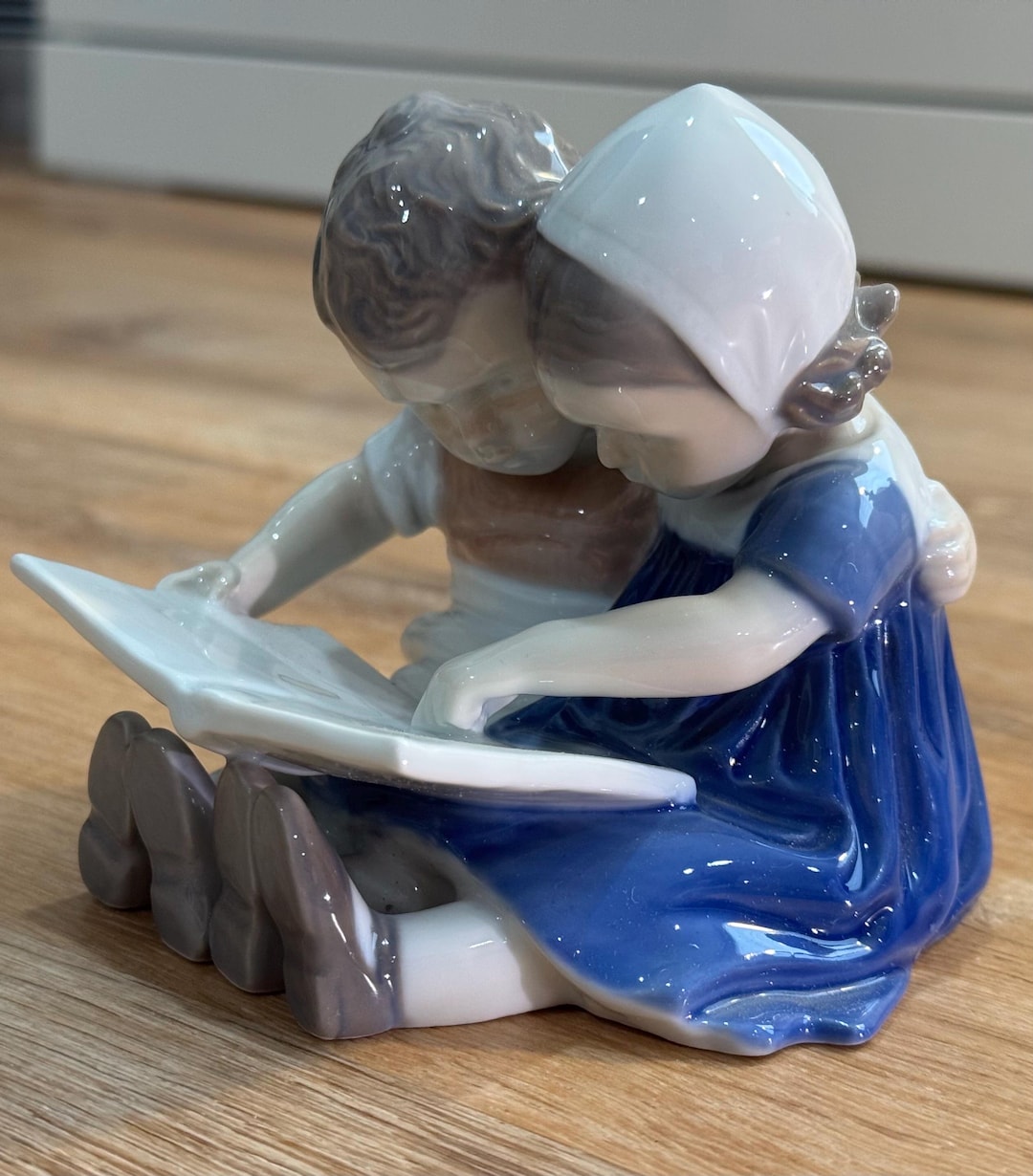 Vintage Denmark Bing and Grondahl 1567 Girl Boy Reading Book Porcelain ...