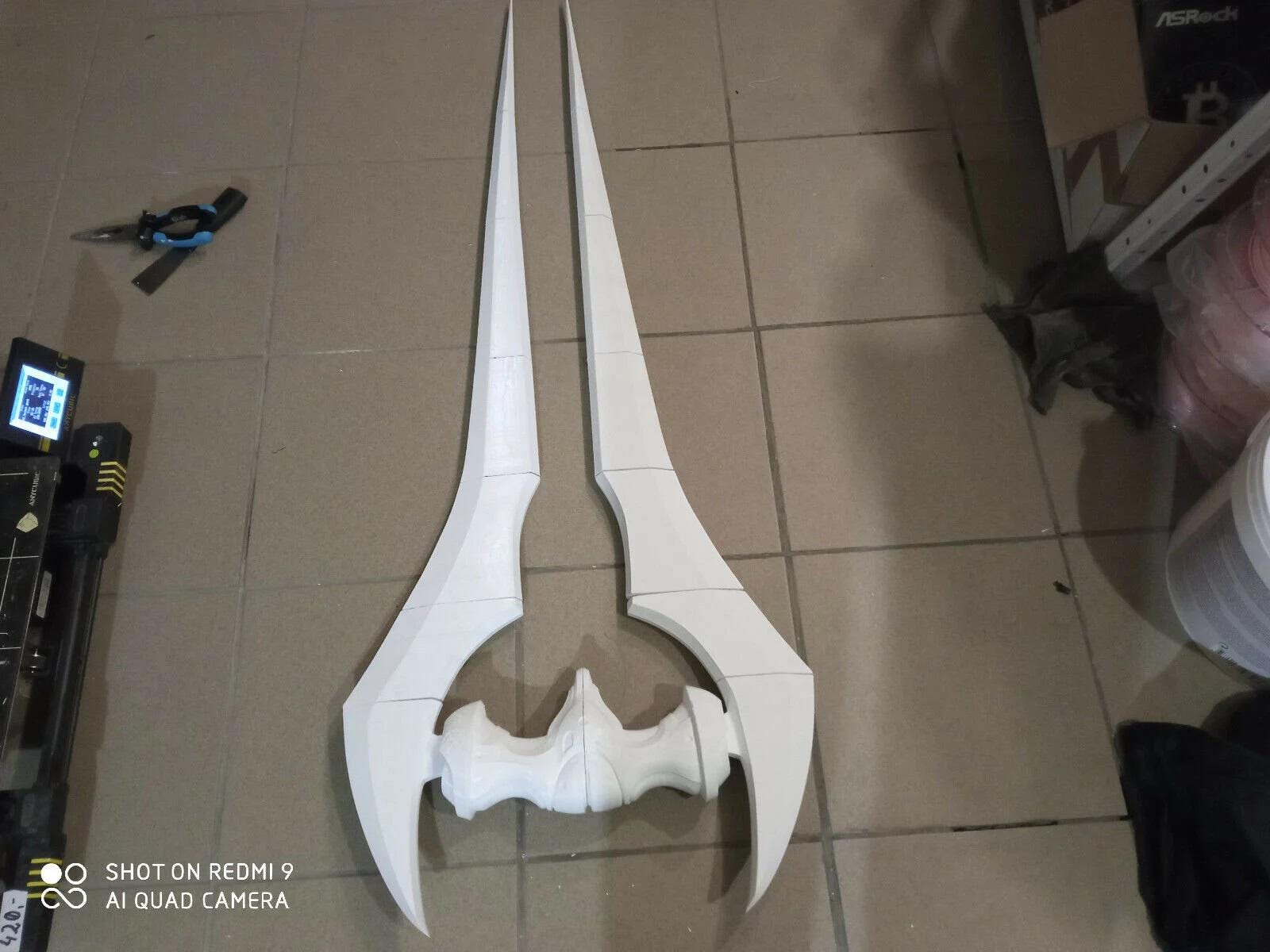 Halo Giant Energy Sword Gun Replica Prop 1:1 Scale TKP 54 - Etsy
