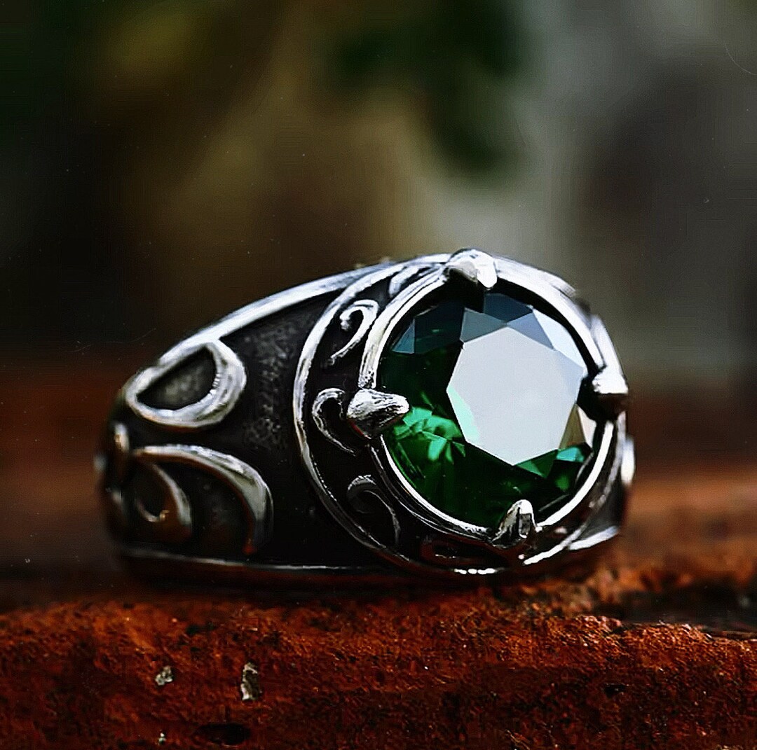 Minion's Ring - Etsy