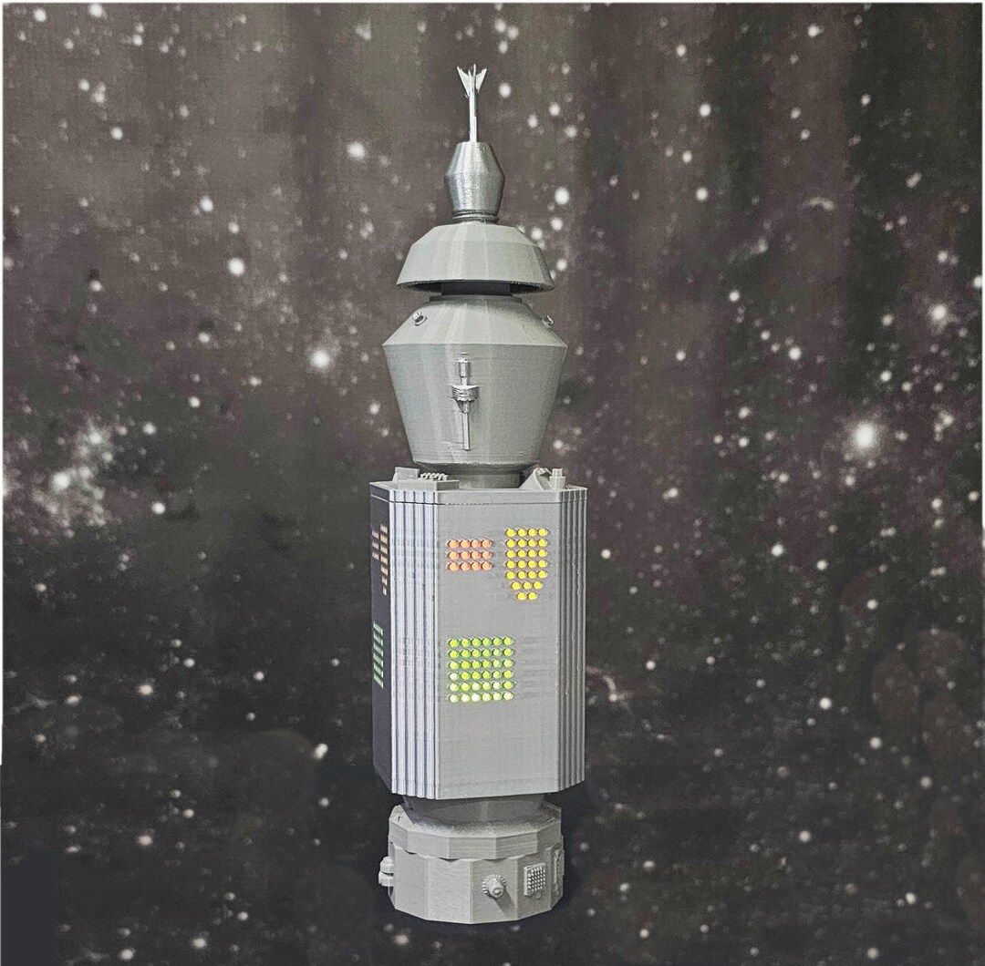 Light-up Nomad Model Slightly Larger Than 1:6 Scale, but Displays Well ...