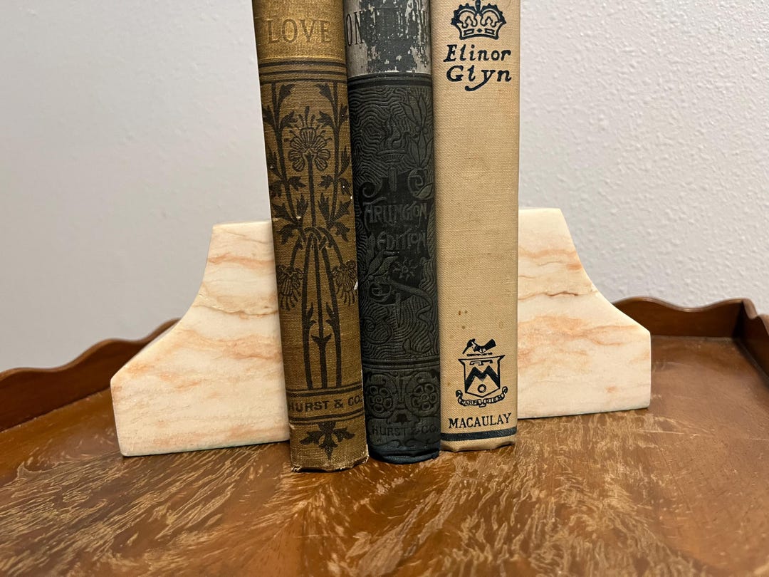 Vintage Alabaster Bookends With Light Salmon Pink Veining - Etsy