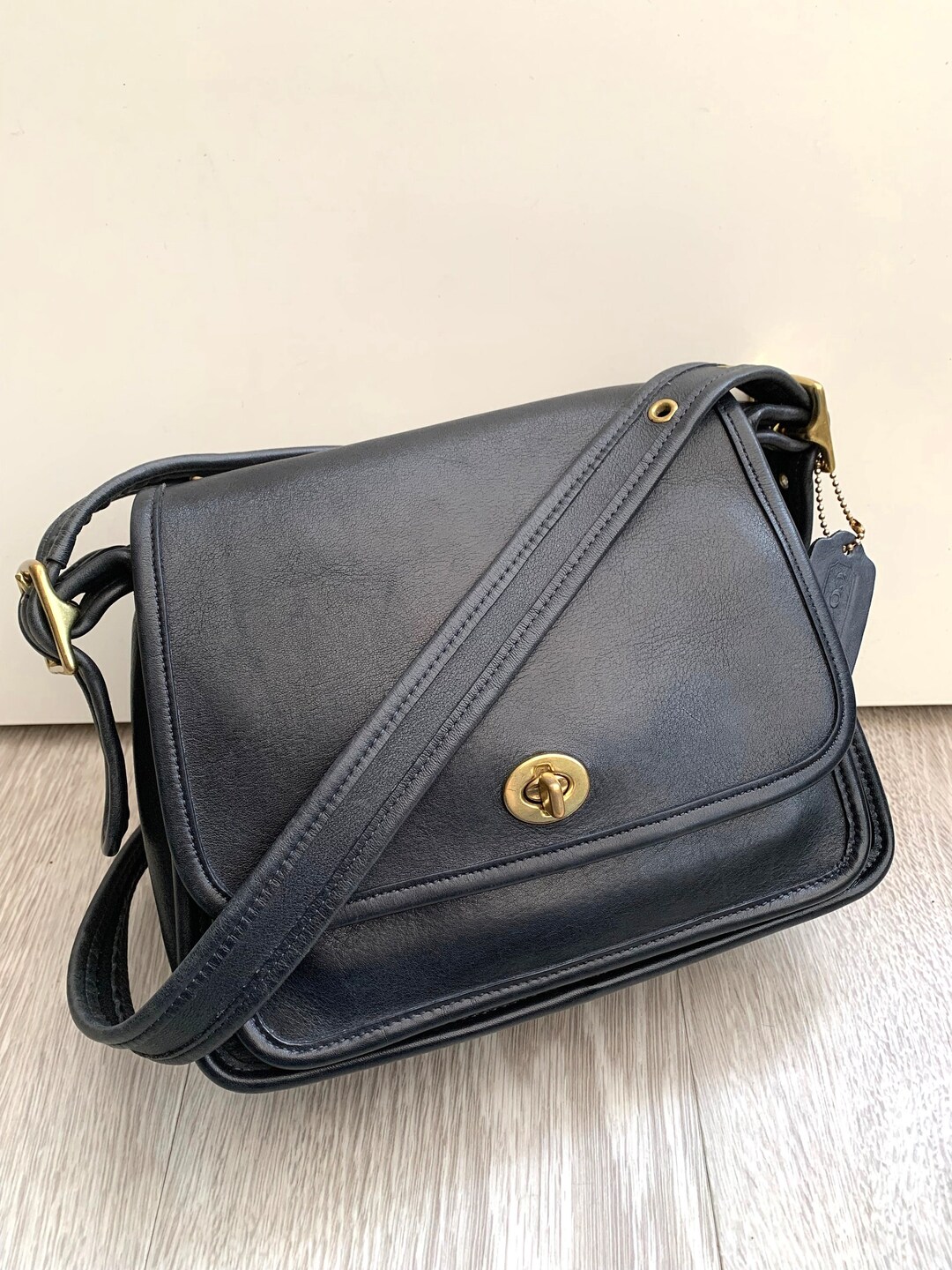 COACH Vintage Rambler’s Legacy Crossbody or Shoulder Bag in Blavy (navy ...