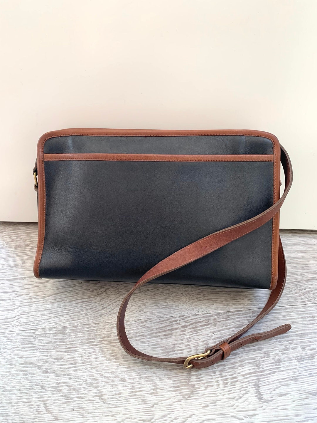 COACH Vintage Swagger Spectator Crossbody or Shoulder Bag in Forest ...