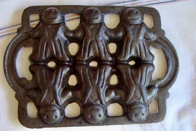 Rare Antique Farmhouse Cast Iron Gingerbread Mold in Great Condition - Etsy