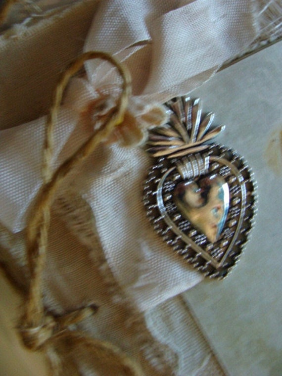 Small Sacred Heart Art Nouveau Immaculate Religious M… - Gem