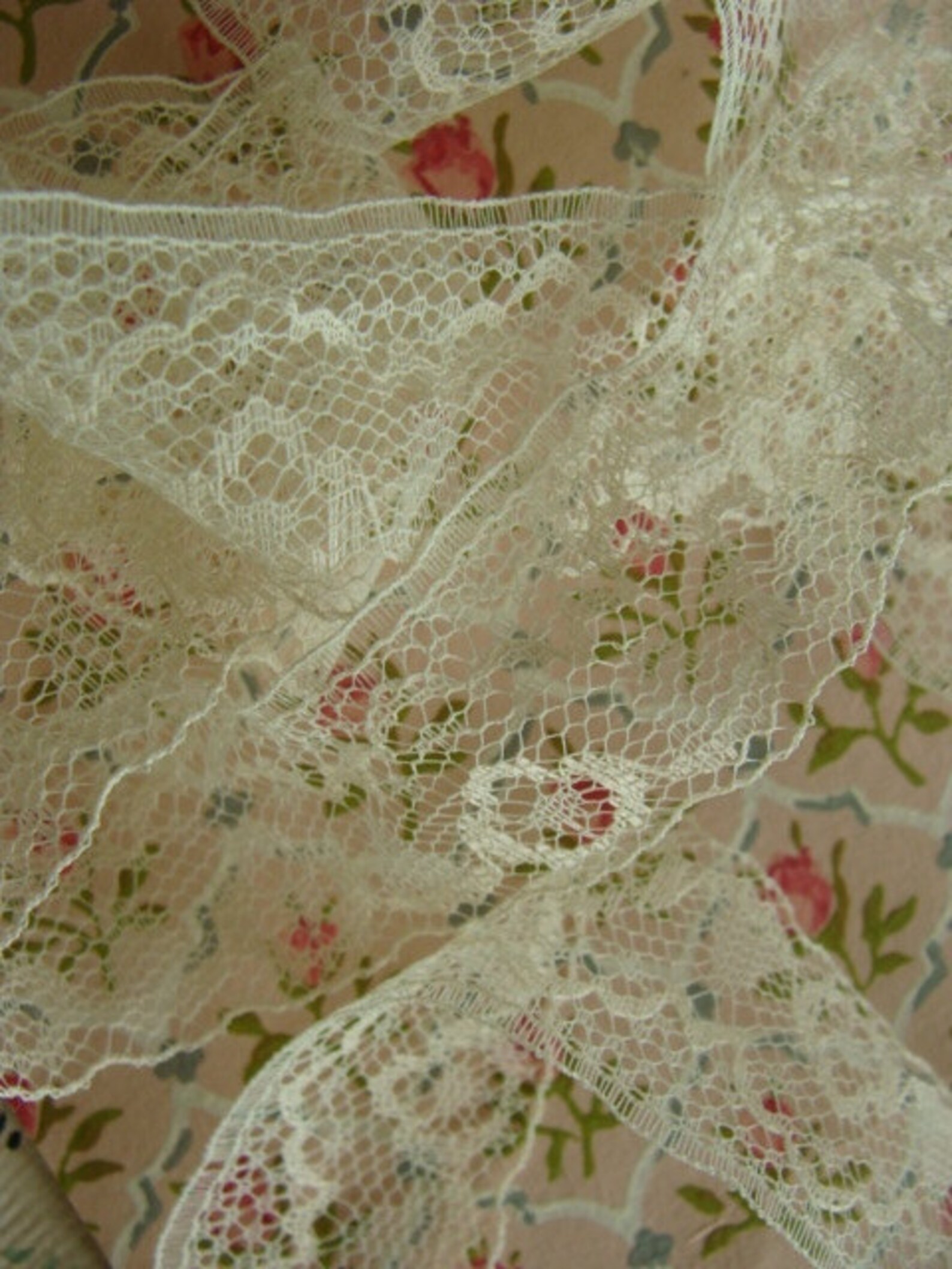 Gorgeous Vintage English Netted Lace | Etsy