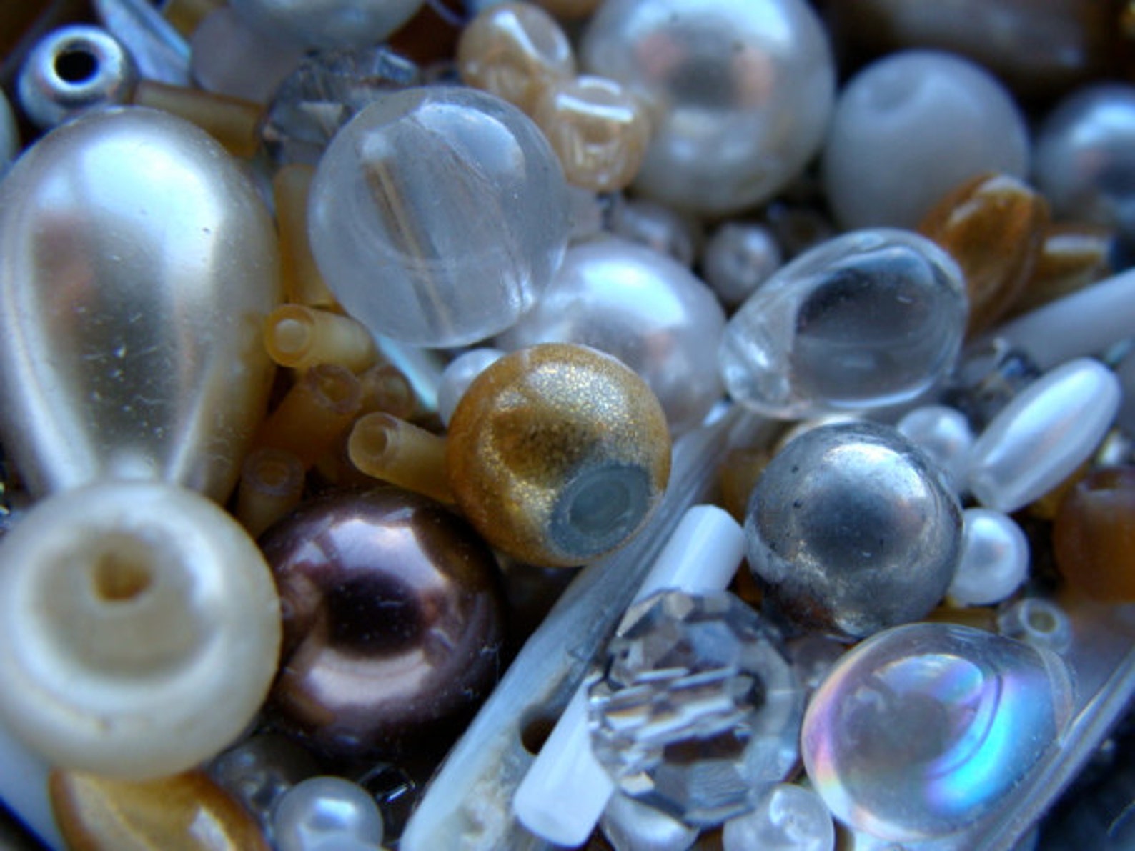 Vintage and New Glass Bead Mixture Lot - Champagne Collection - Etsy