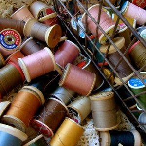 Jumbo and Large Spools Vintage Beautiful Colors Mostly Wooden Large ...
