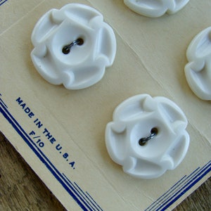 1940s White Button Card - Etsy